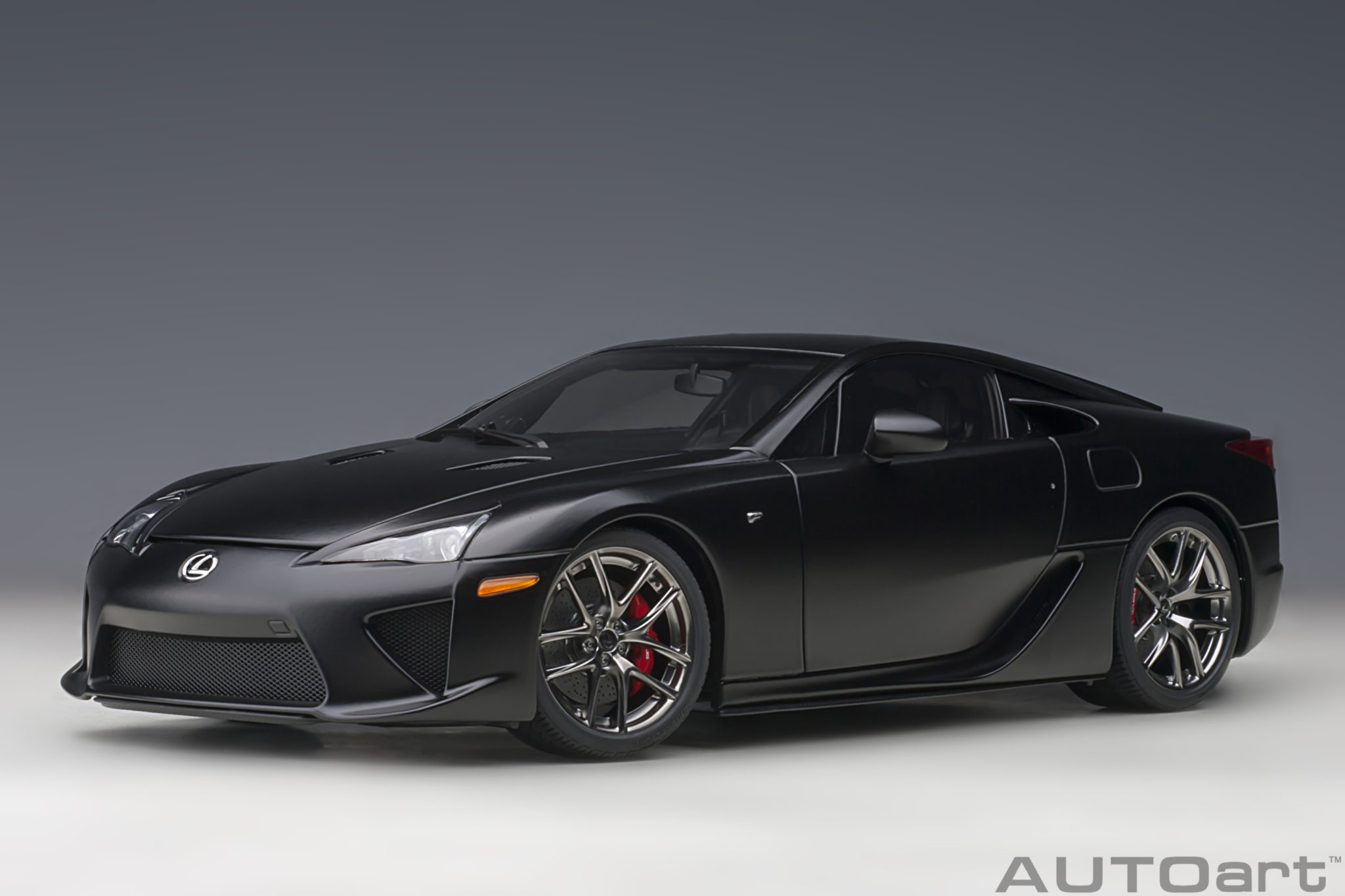 Lexus LFA (Matt Black) | AUTOart